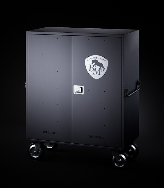 Saddle Boxes - Shop - Sport Warmbloods International